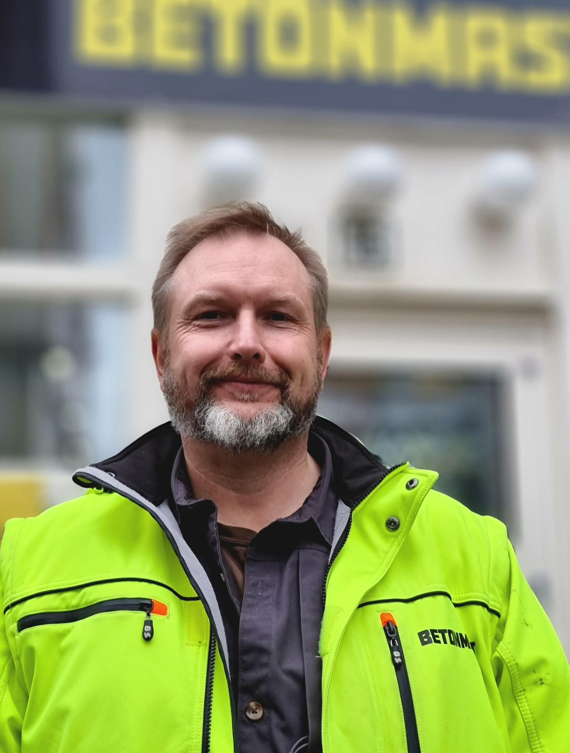 Vellykket samarbeid på nye Holmlia senter - Betonmast