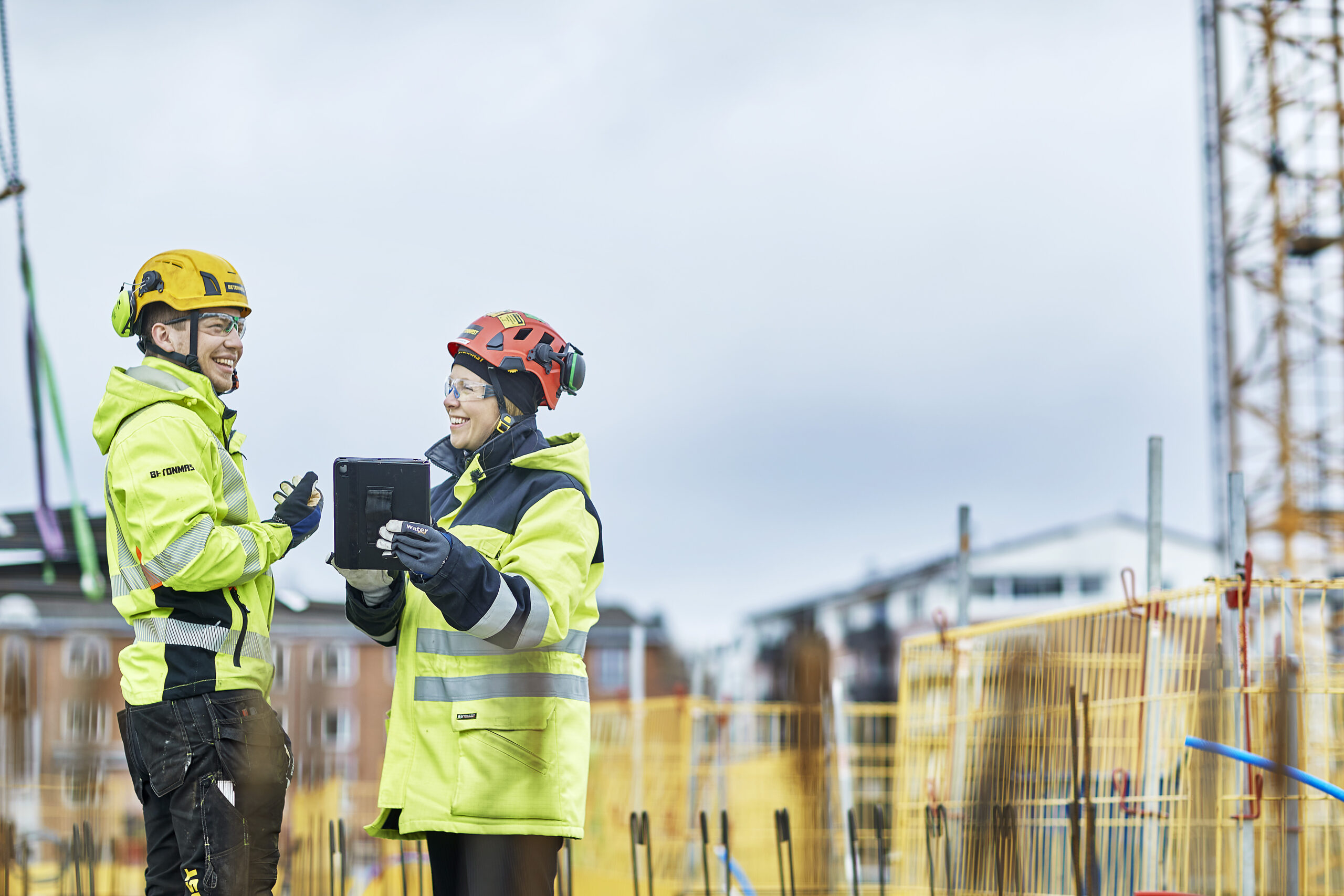 Hva gjør vi | Betonmast